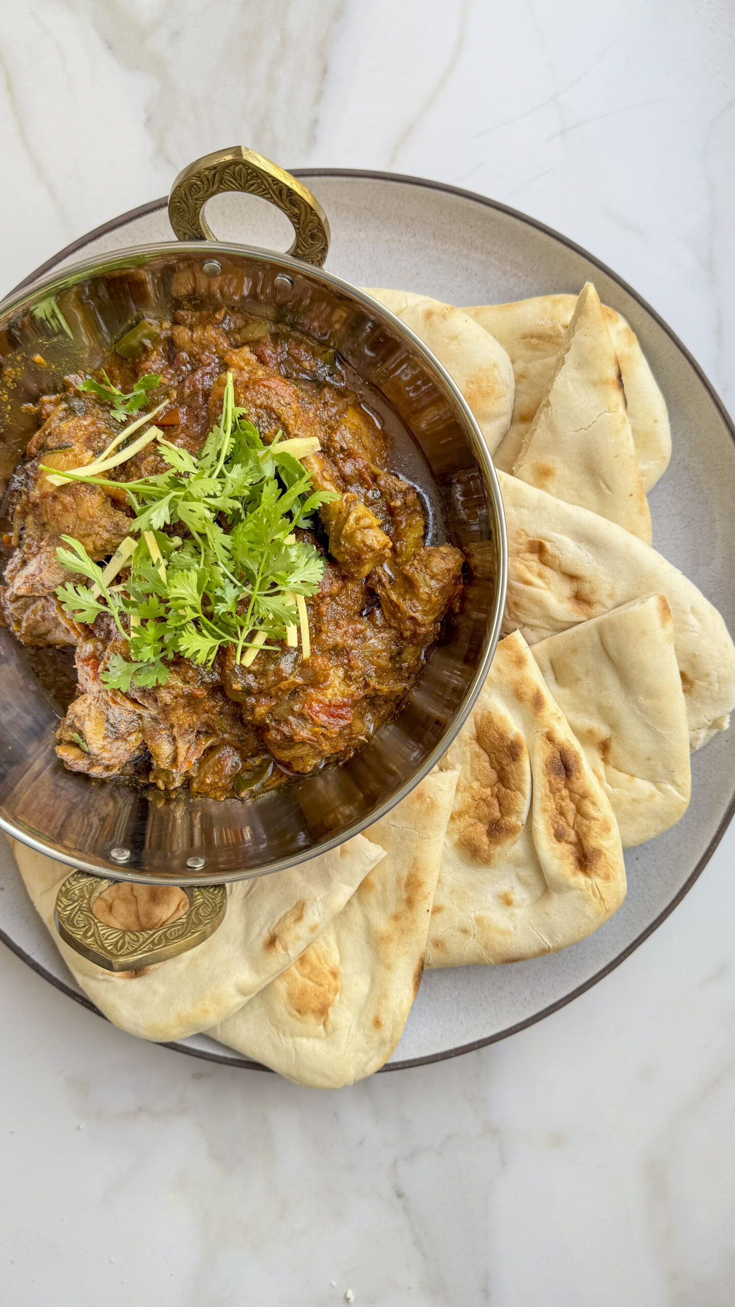 Chicken Karahi: A Flavourful Spicy Dish with Rich Aromatic Flavours ...