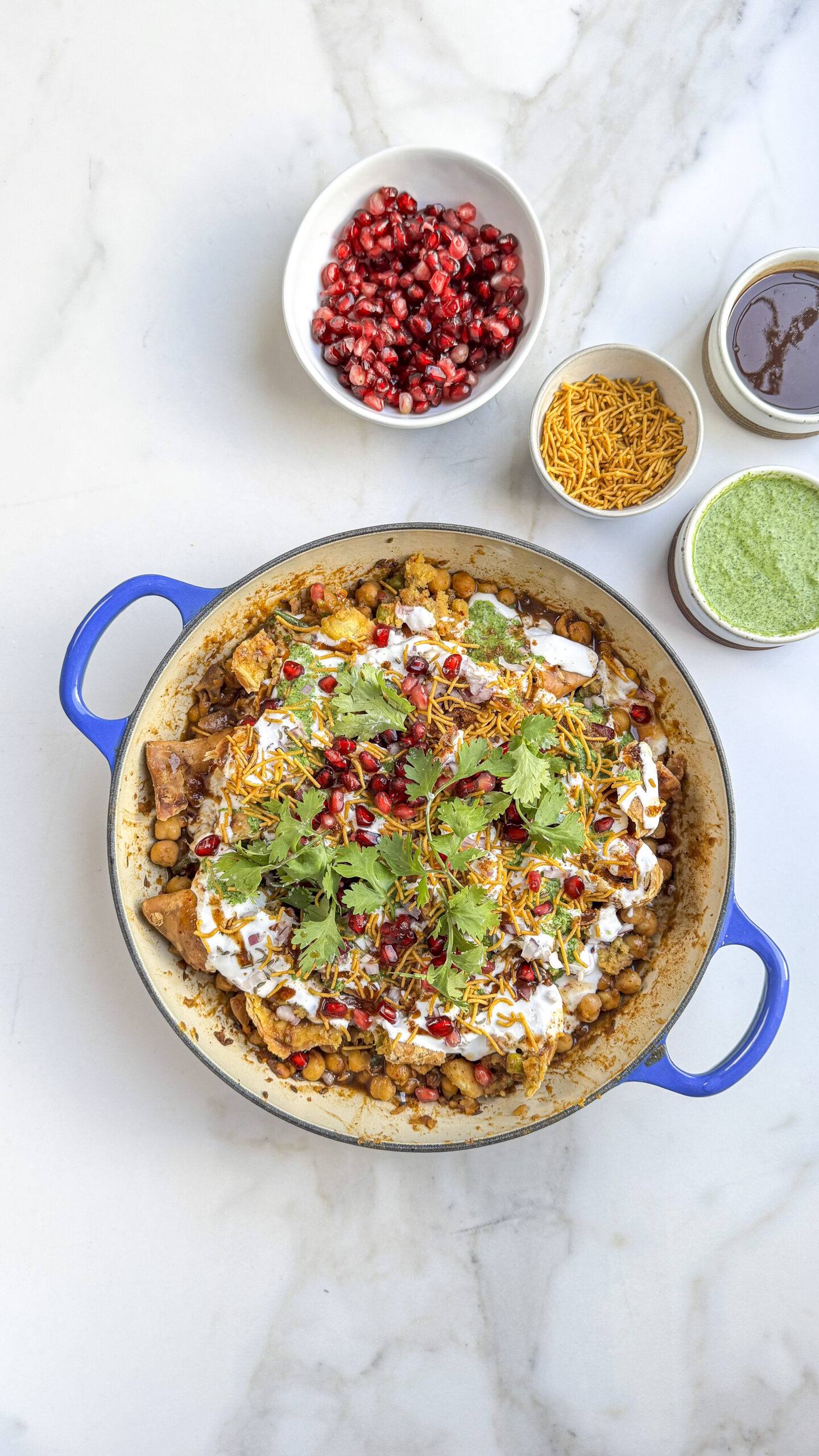 Samosa Chaat with Spicy Chickpeas and Green Chutney - Cooking with Zahra