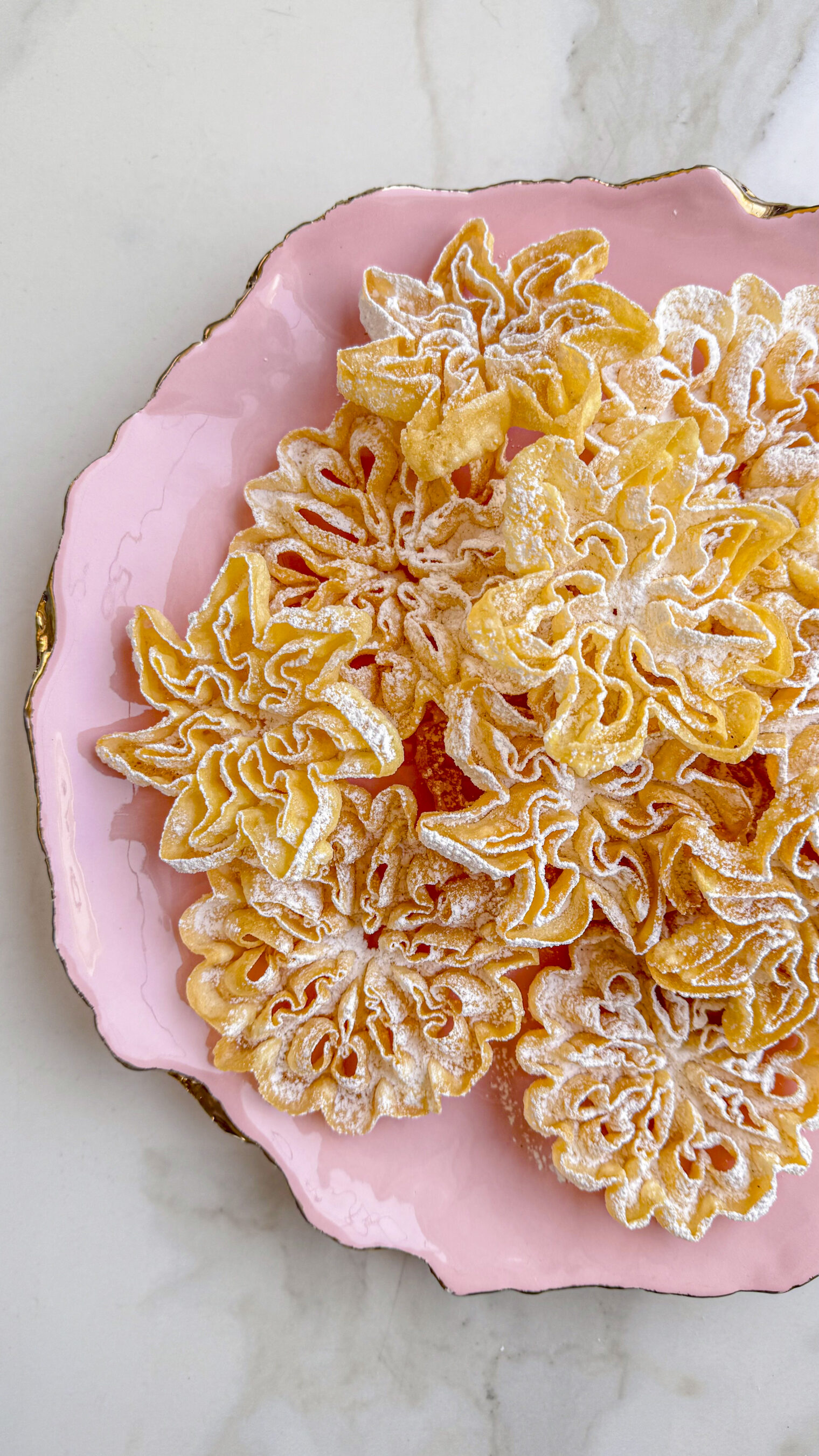 Noon Panjereh (Persian Rosettes): Delicate and Crispy Sweet Treats ...